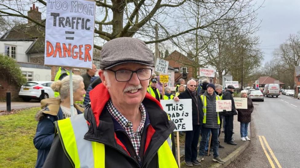 Coltishall village protest over 'dangerous' levels of traffic - BBC News