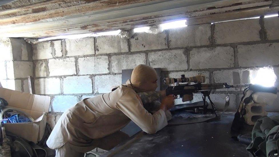 Dutch serviceman 'may have joined Islamic State in Syria' - BBC News