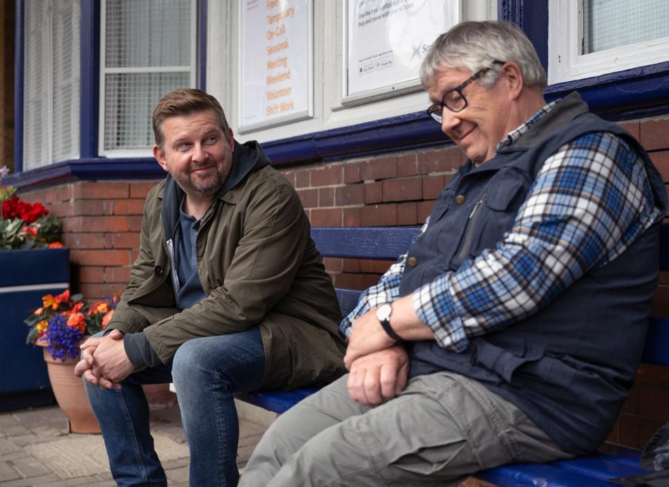 When Gary met Rab: Comedy icons face generation gap in new sitcom - BBC ...