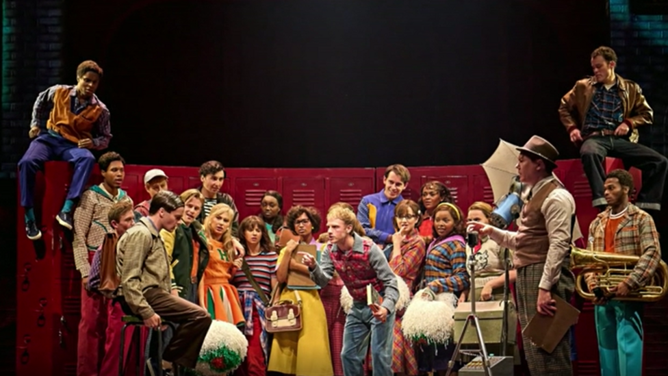 Sussex: Brighton actress stars Stranger Things on the West End - BBC News