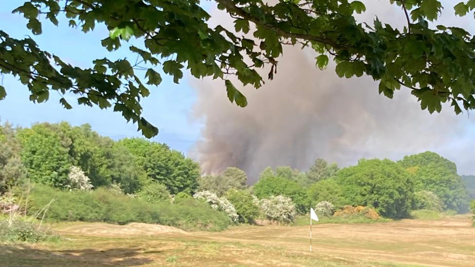 Norfolk fire crews called to blaze near Caldecott golf club - BBC News