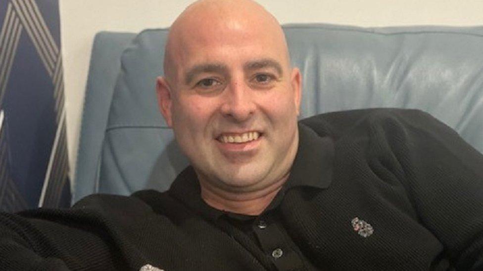 Covid: Willenhall father home for Christmas after 40 days in hospital ...