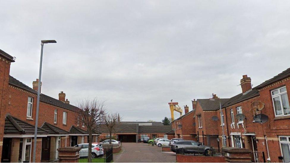 Connswater Grove homes evacuated after device found in east Belfast ...
