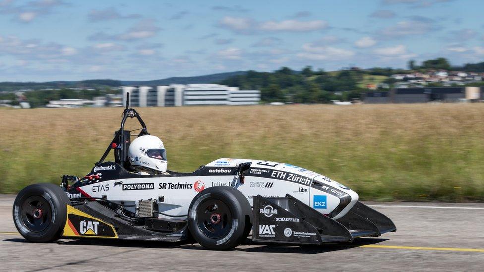 Electric car sets world acceleration record - BBC News