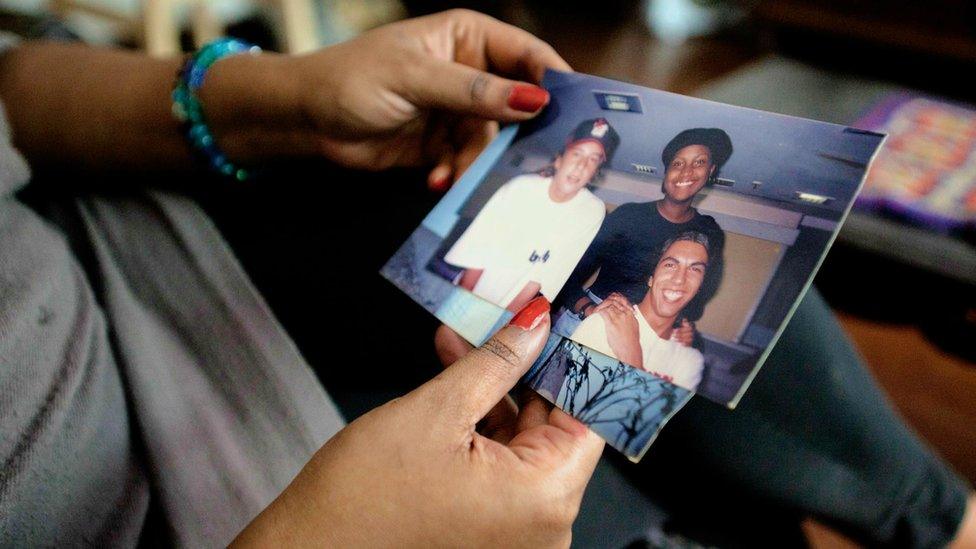 The challenges of being black and upper class in Brazil - BBC News