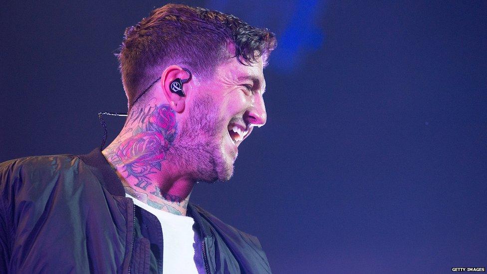 Of Mice & Men's Austin Carlile to have more surgery because of Marfan ...