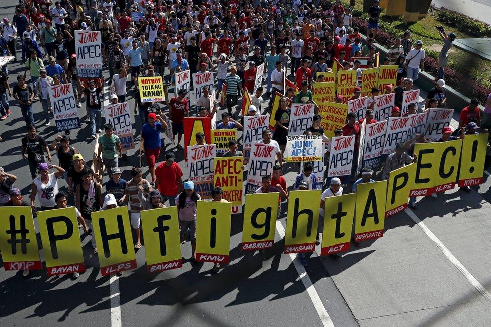 Anti-Apec protests take place in Manila - BBC News