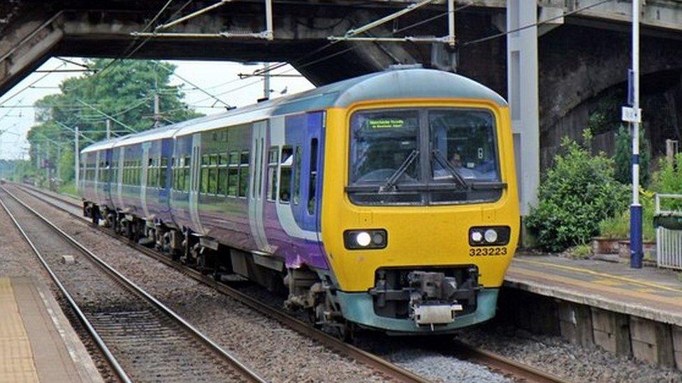 Northern rail conductors to be balloted in guard row - BBC News