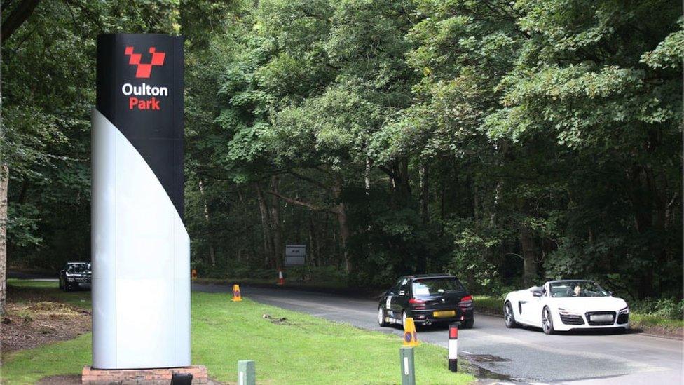 CarFest plane crash: Kevin Whyman's death 'accidental' - BBC News