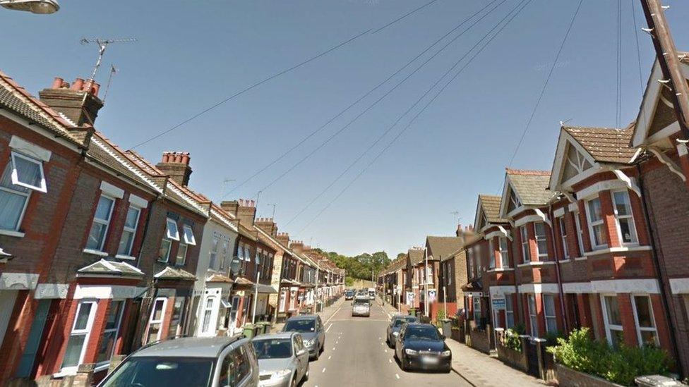 Man charged with attempted murder of baby in Luton - BBC News