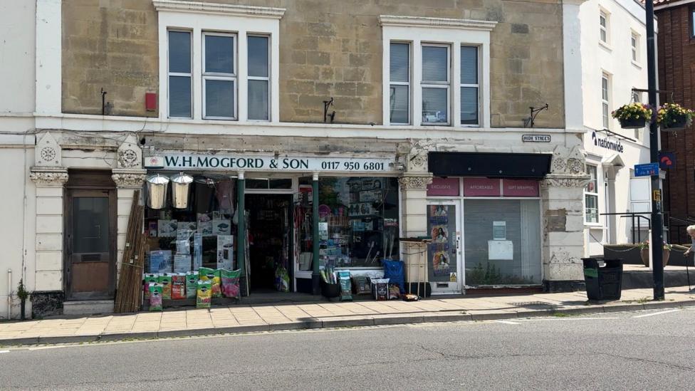 Bristol's oldest hardware shop to close after 160 years - BBC News