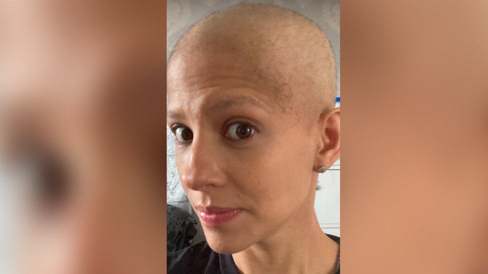 Cancer hair loss: 'I was told I couldn't have an Afro wig' - BBC News