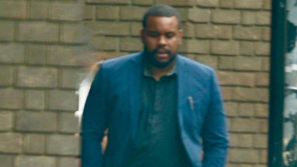 London drug dealer caught flushing drugs down toilet, court hears - BBC ...