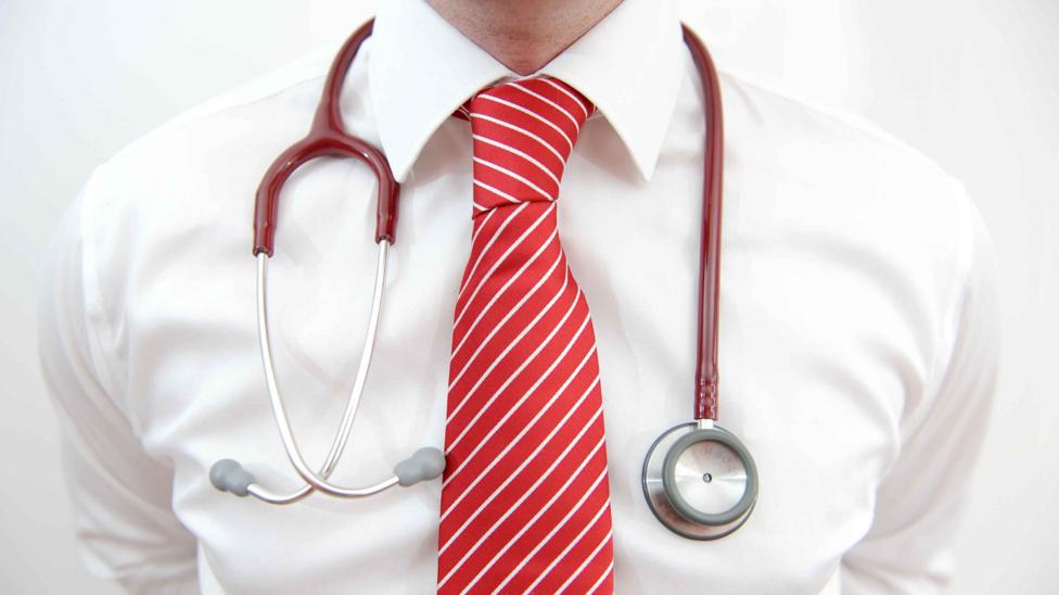 Wiltshire GP Thomas Plimmer struck off for sexual misconduct - BBC News