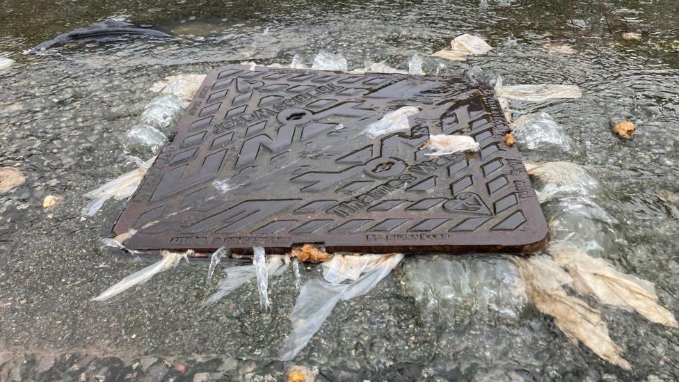 Top engineers urge action against human waste in rivers - BBC News