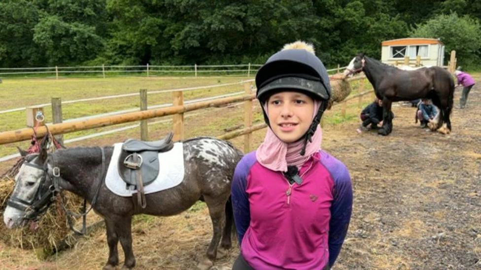 Nuneaton riding school for disabled 'devastated' after burglary - BBC News