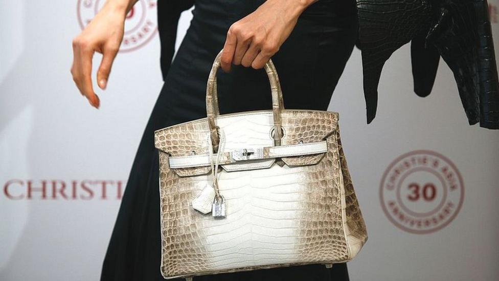 Jane Birkin's original Hermès bag sells for £7m at Sotheby's auction ...