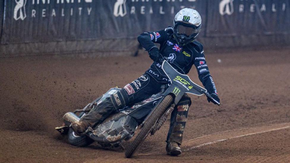 Tai Woffinden's wife thanks fans for support after speedway crash - BBC ...
