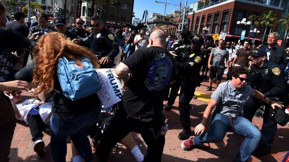 Donald Trump rally sparks clashes in San Diego - BBC News