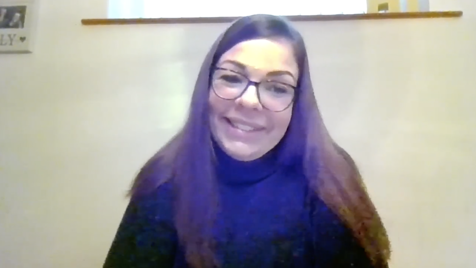 Man thanks off duty midwife for saving his life - BBC News