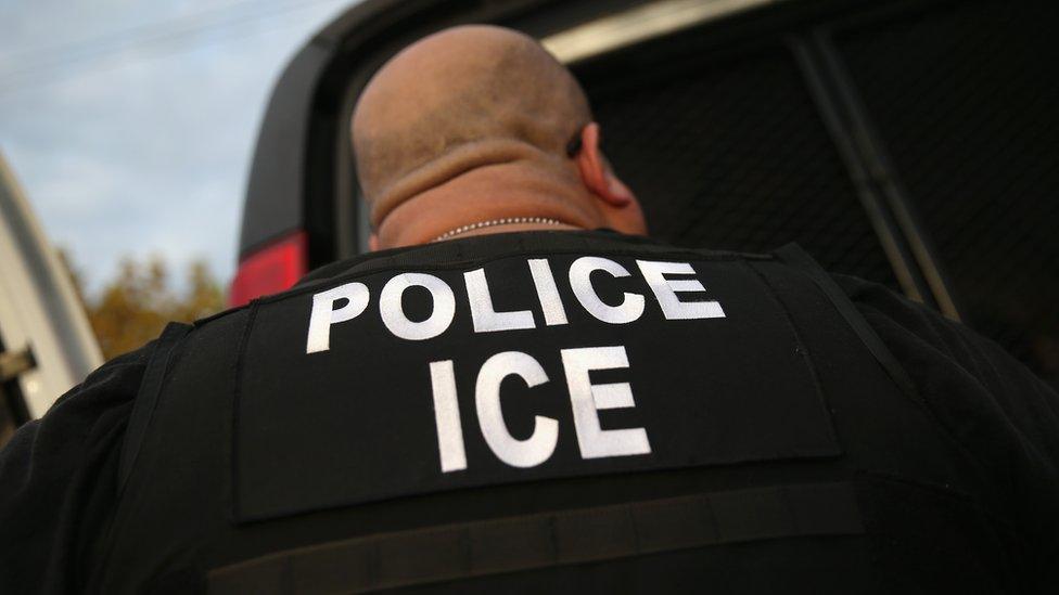 Hillary Clinton calls for end to 'divisive' deportation raids - BBC News