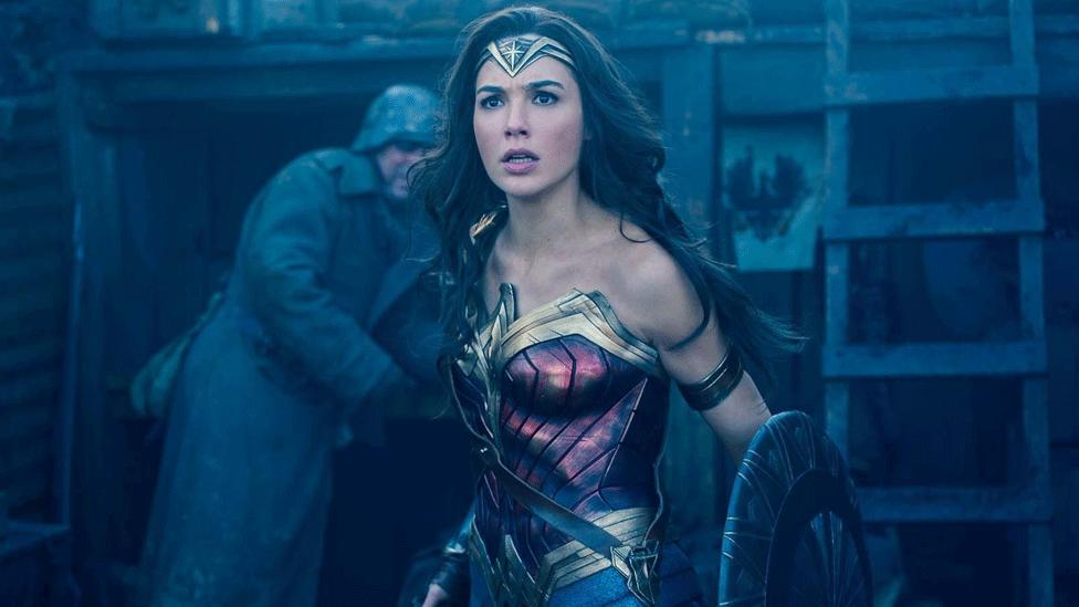 Harry Potter, Wonder Woman and Jurassic Park film props auctioned - BBC ...