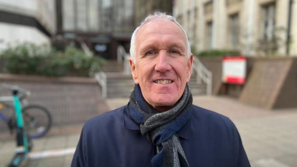 Harwich Bathside Bay green energy hub approved - BBC News