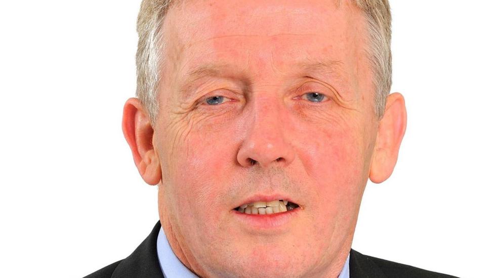 Tameside Council: Leader and deputy quit in wake of more resignations ...