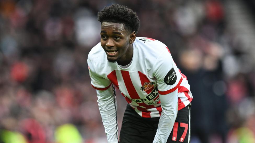 Abdoullah Ba: Sunderland midfielder signs for French side Dunkerque on ...