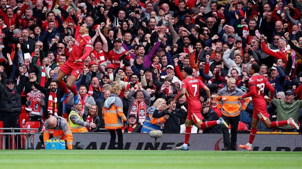 Mohamed Salah: Liverpool star shows his value days after signing new ...
