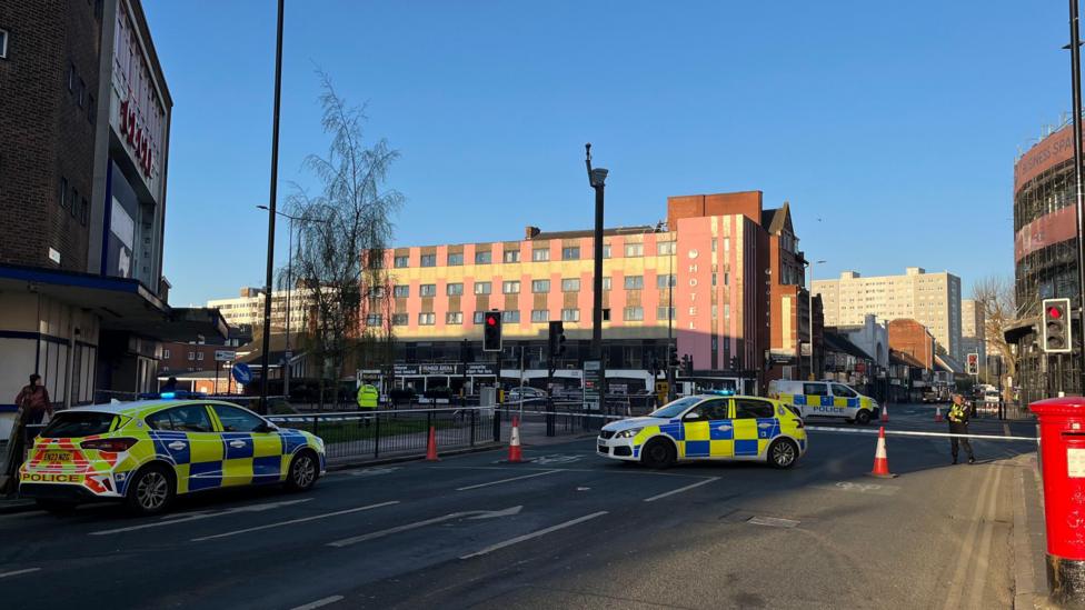 Man charged over hotel rooftop incident in Hull city centre - BBC News