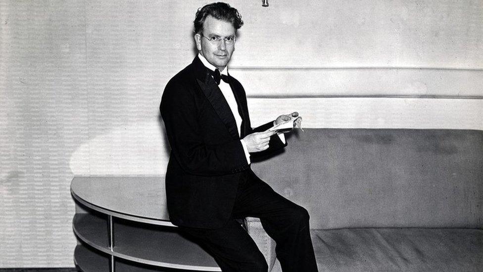 John Logie Baird colleague recalls first television demonstration - BBC News