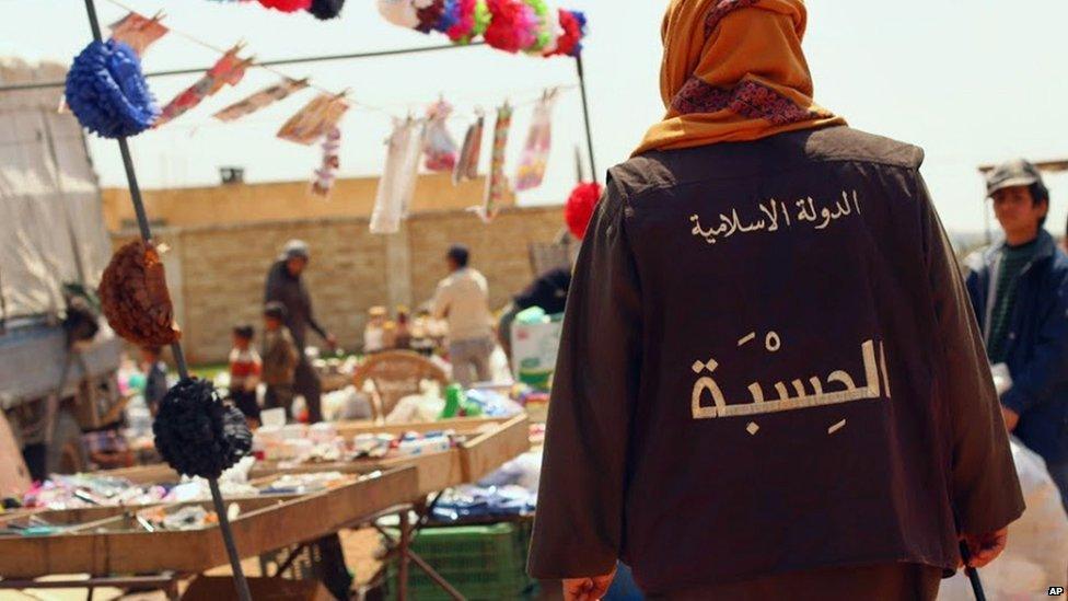 Islamic State 'beheads women for sorcery' in Syria - BBC News