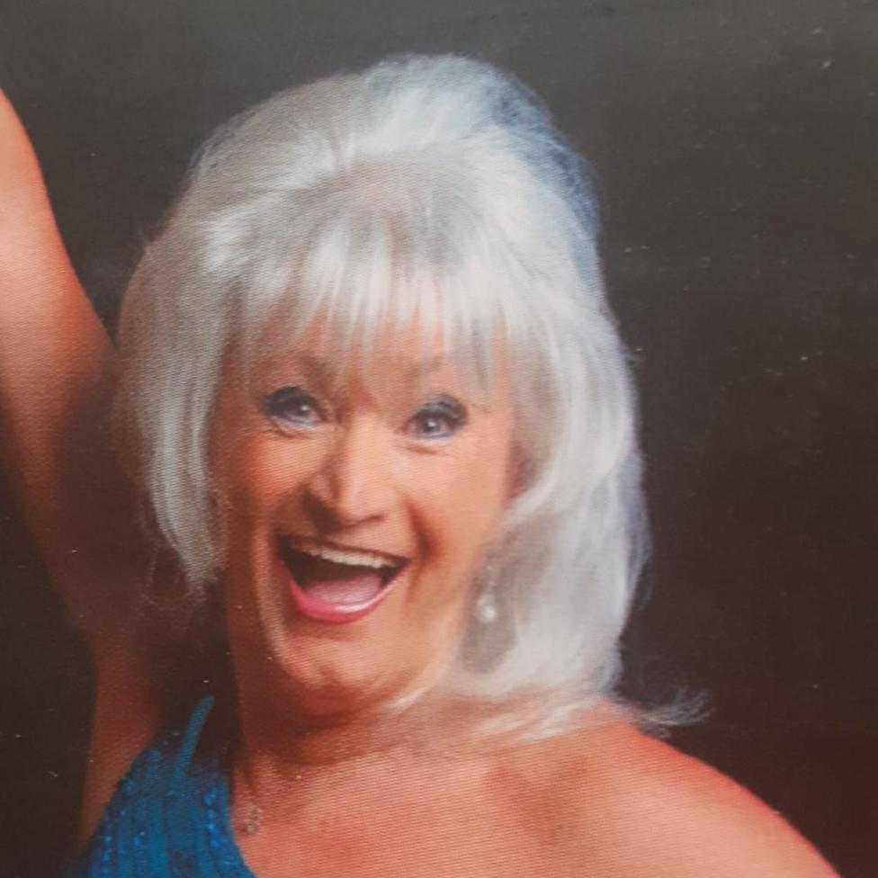 Pobol y Cwm yn 50: Lle maen nhw nawr? - BBC Cymru Fyw