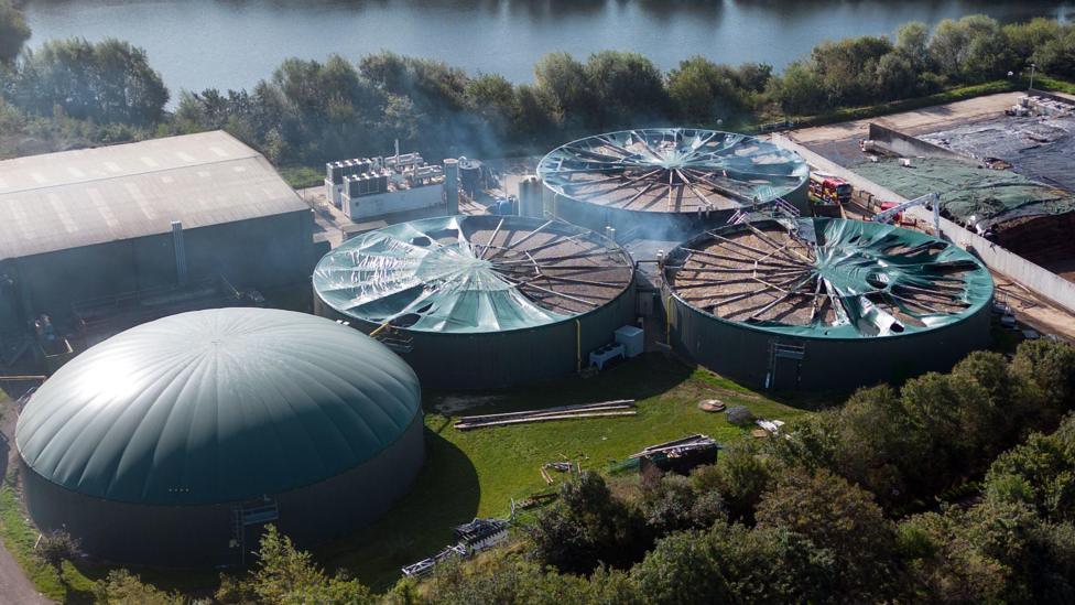 Lightning-hit food waste plant near Oxford set for protection - BBC News
