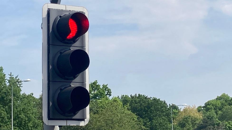 Preston traffic light replacement to cause diversions in spring - BBC News