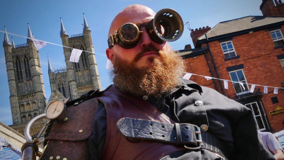 Steampunk Festival confirmed for Lincoln in 2025 - BBC News