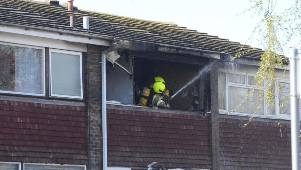 One injury and road closure after Tarring house fire - BBC News