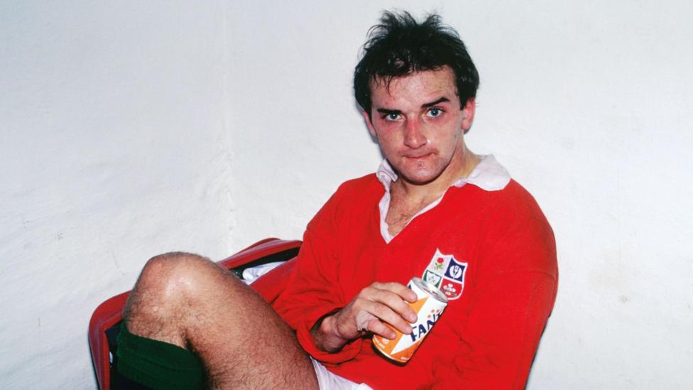 Peter Morgan: Ex-Wales and British and Irish Lions player dies - BBC Sport