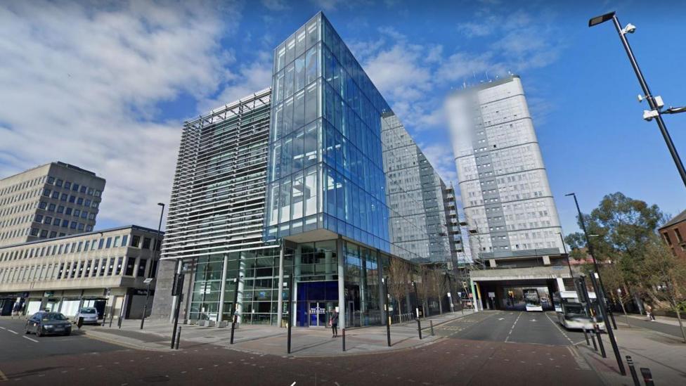 Newcastle City Library opening time cuts 'will hit aspiring writers ...