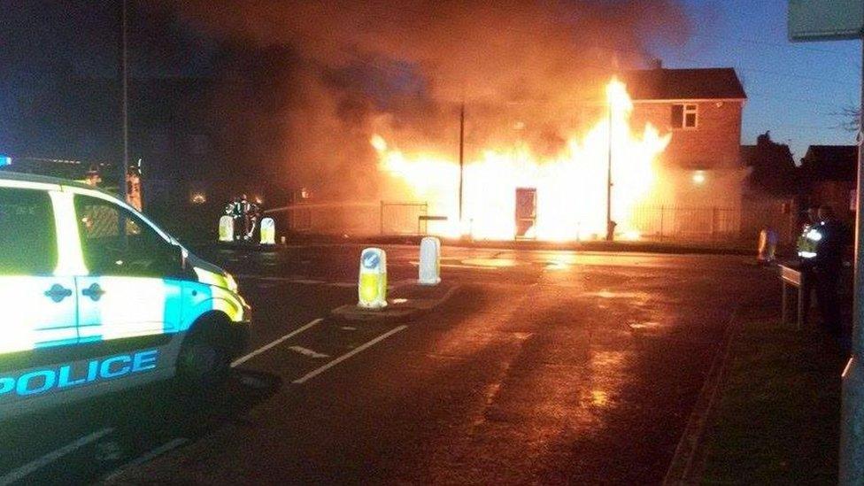 Fatal blaze at former Lincoln Co-Op 'unexplained' - BBC News