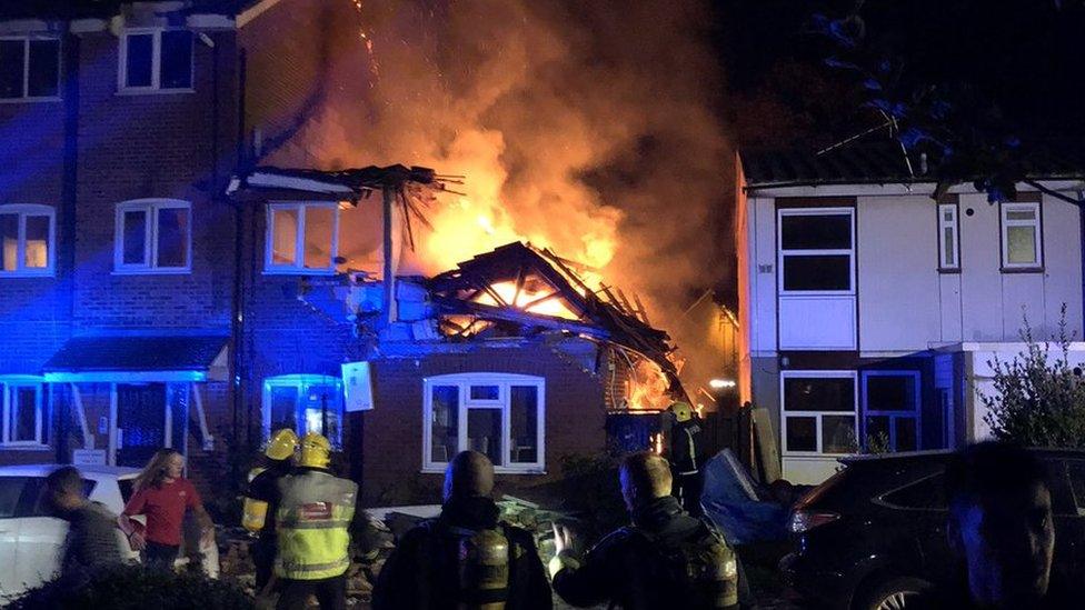 Harrow fire: Woman dies in suspected gas blast - BBC News