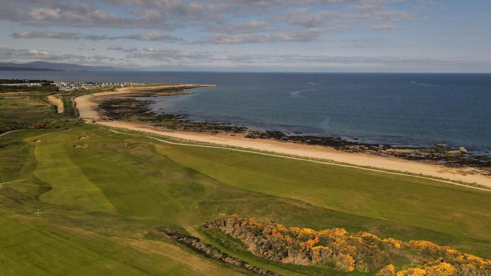 New £13.9m clubhouse opens at Royal Dornoch - BBC News