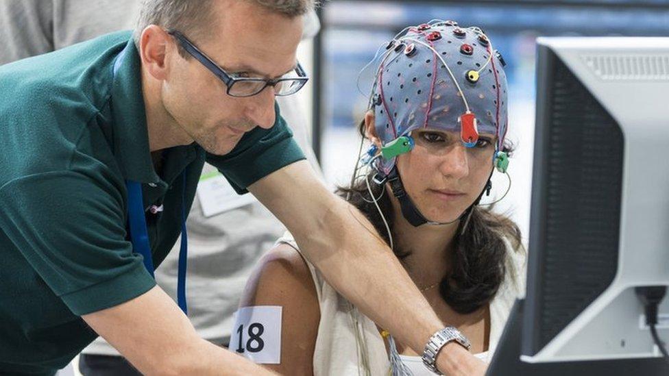 Cybathlon: Battle of the bionic athletes - BBC News