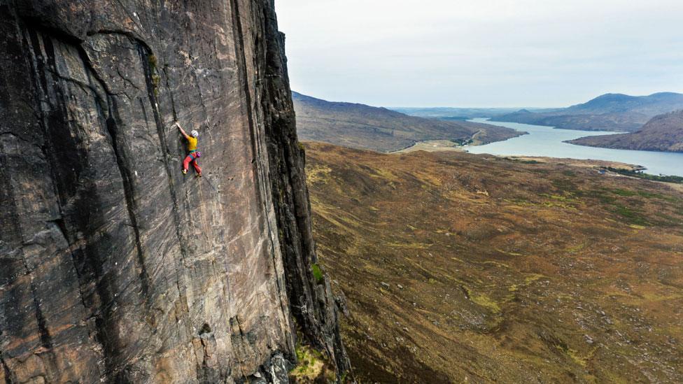 New climb dedicated to Aberdeen-born mountaineer Andy Nisbet - BBC News