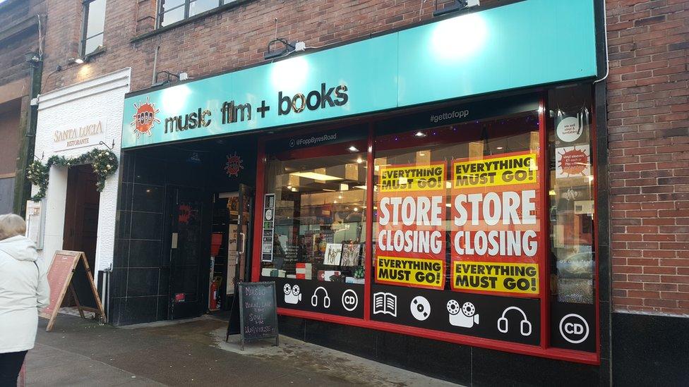 Glasgow Fopp store to close over lease stalemate - BBC News
