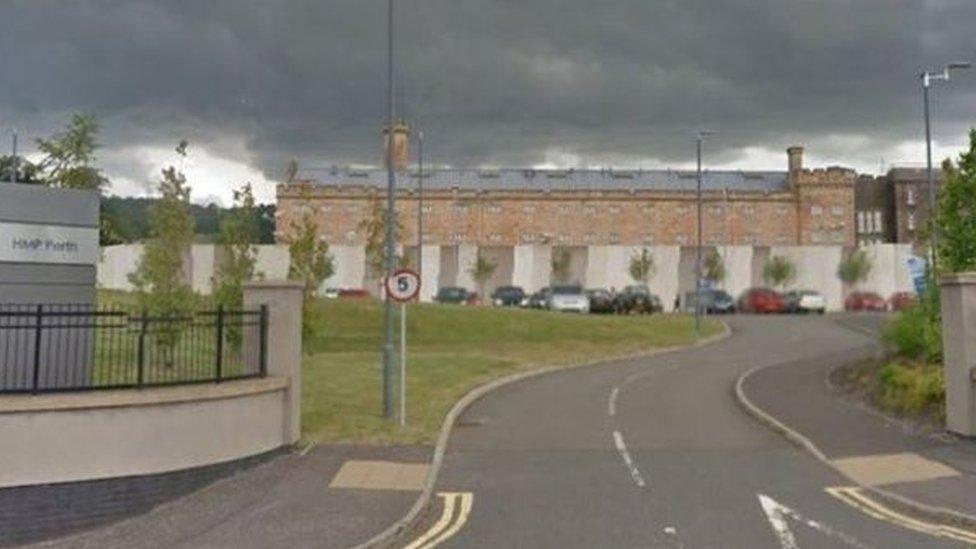 Man headbutted murderer in jail dispute - BBC News