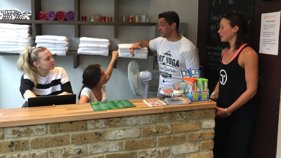 The actor who gambled on a career change - BBC News