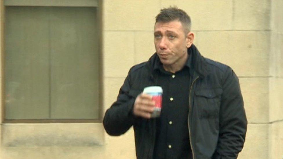 Robert Munce jailed over fatal car crash on A1 near Newark - BBC News