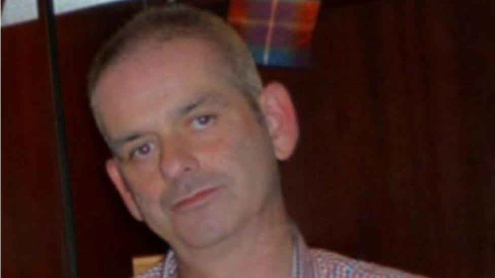 Serial criminal guilty of Dundee taxi driver murder - BBC News